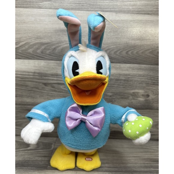Hallmark | Toys | Disney Hallmark Animated Donald Duck Sings Flaps Arms ...